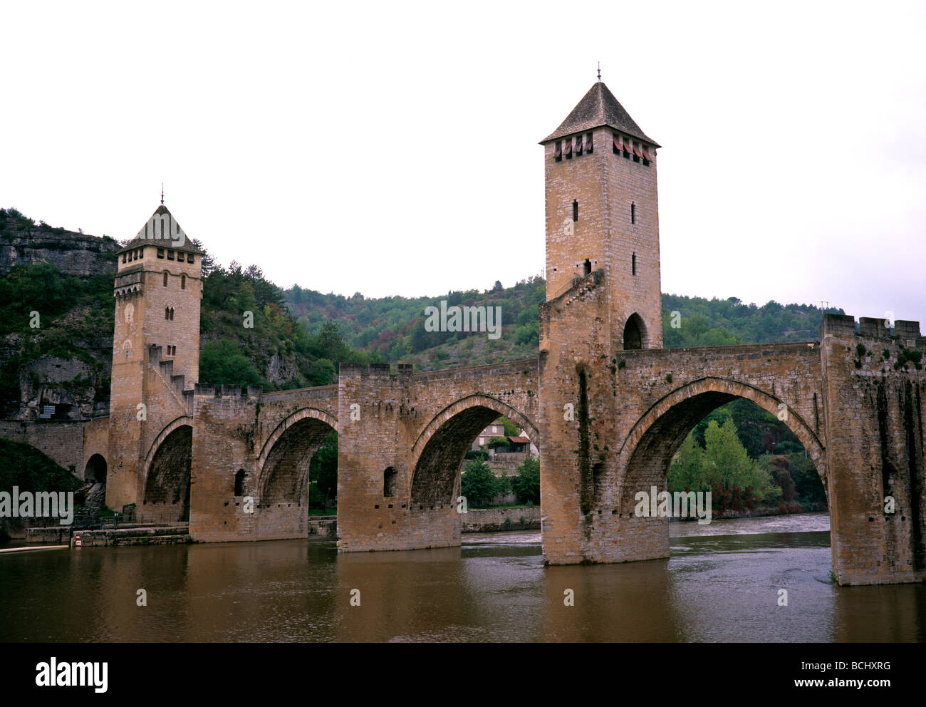 The 14th century bridge Pont Valentre crosses the river Lot at Cahors ...