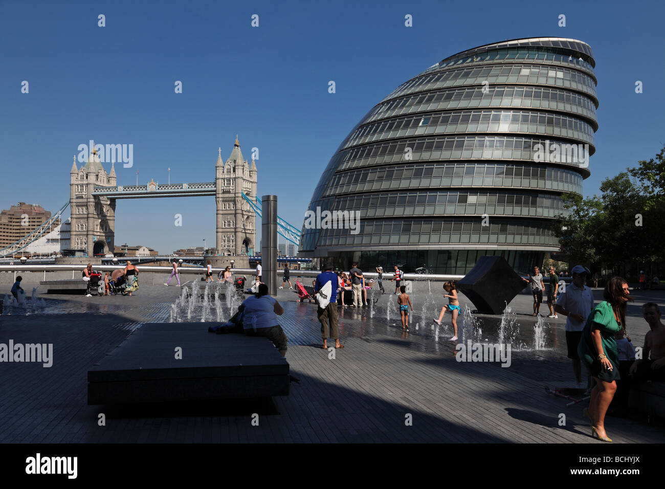 London assembly tower bridge england hi-res stock photography and ...