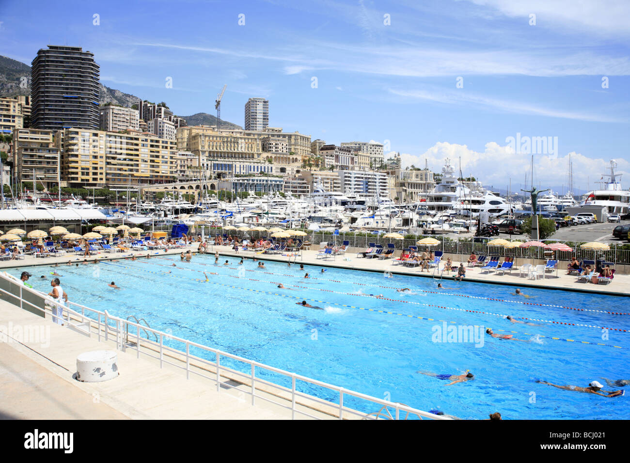 Monte carlo swimming pool hi-res stock photography and images - Alamy