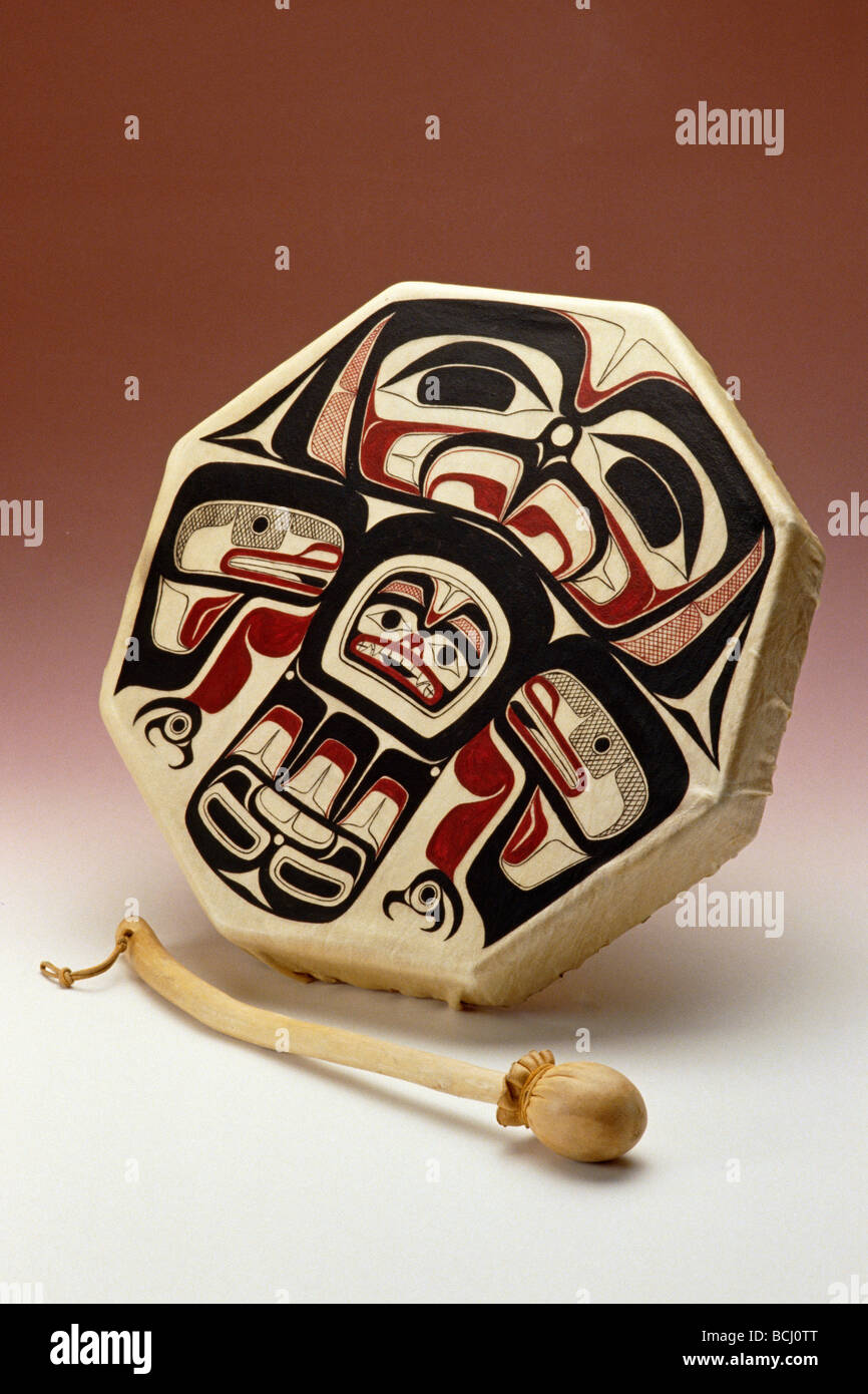 Tlingit native alaskan culture hi-res stock photography and images - Alamy