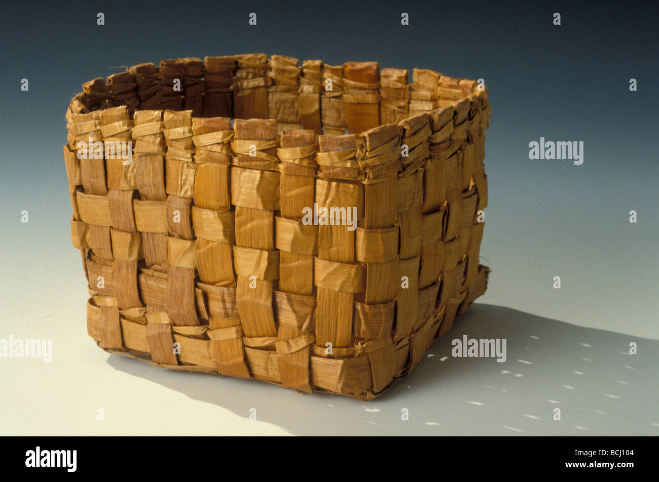 Native alaskan craft alaska hi-res stock photography and images - Alamy