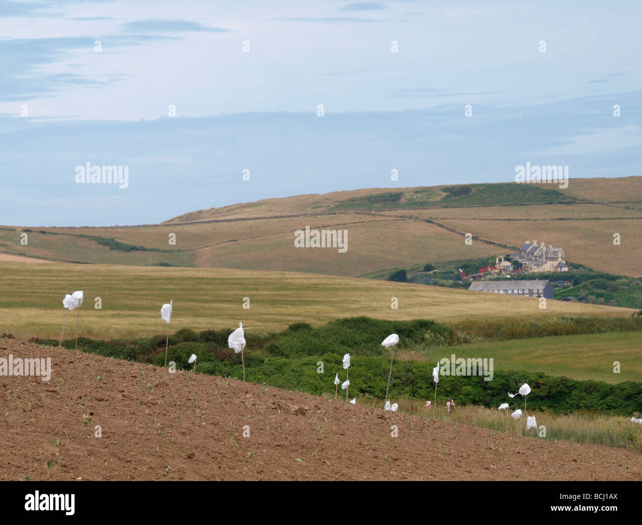 Approach slope hi-res stock photography and images - Alamy
