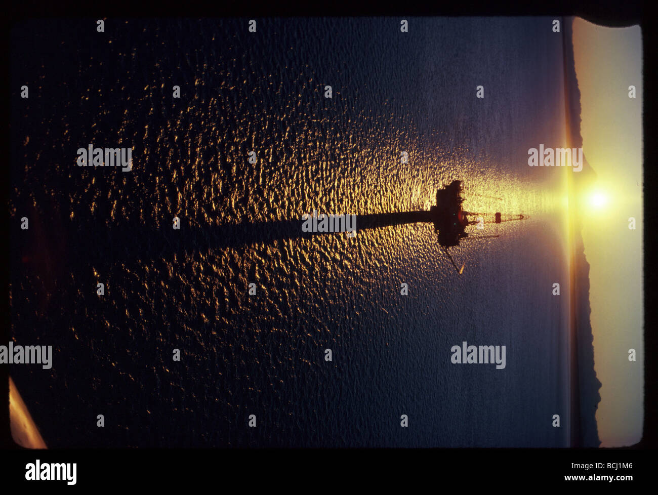 Drilling platform cook inlet hi-res stock photography and images - Alamy
