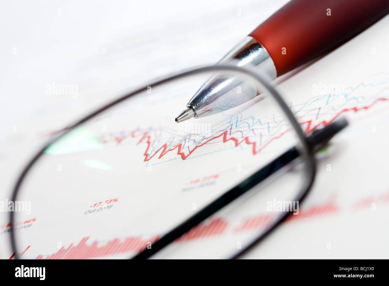 Analysis of stock market reports Stock Photo - Alamy