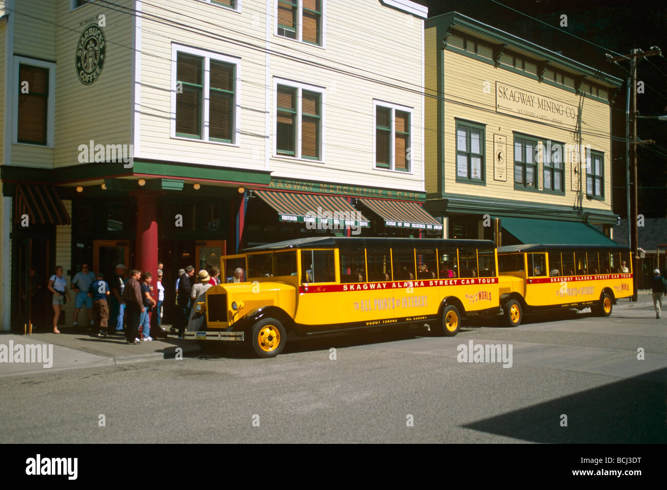 Street Car Tour Co. & 2nd Street Skagway AK SE Summer Stock Photo - Alamy