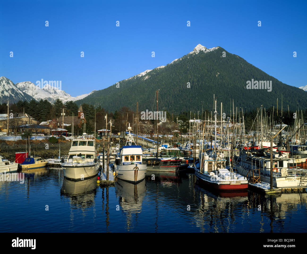 Mt crescent hi-res stock photography and images - Alamy