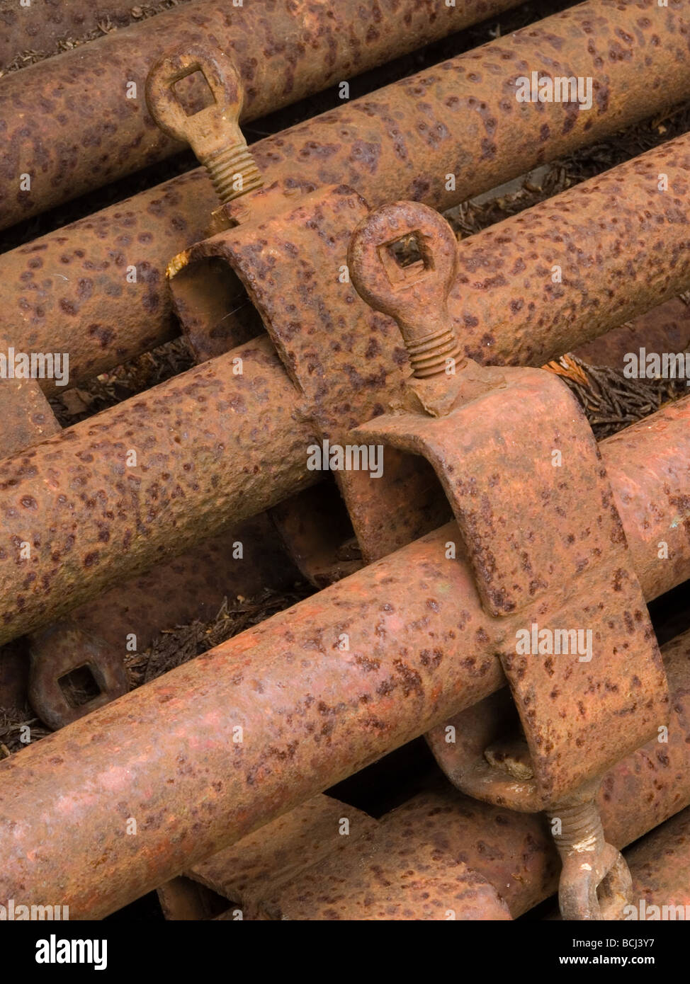 Scaffold scaffold hi-res stock photography and images - Alamy