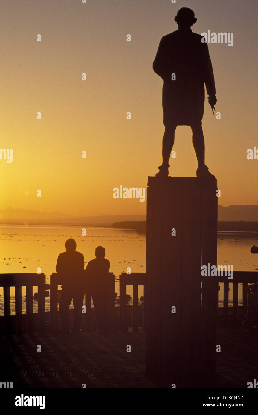 Captain cook silhouette hi-res stock photography and images - Alamy