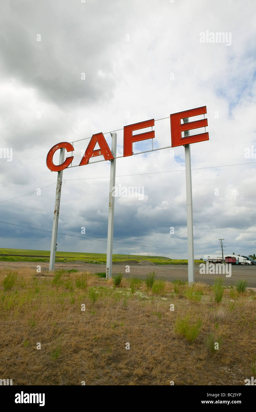 Neon roadside CAFE sign Ritzville Washington USA against dramatic ...