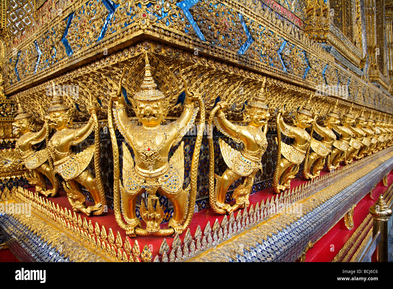 Luxury temple hi-res stock photography and images - Alamy