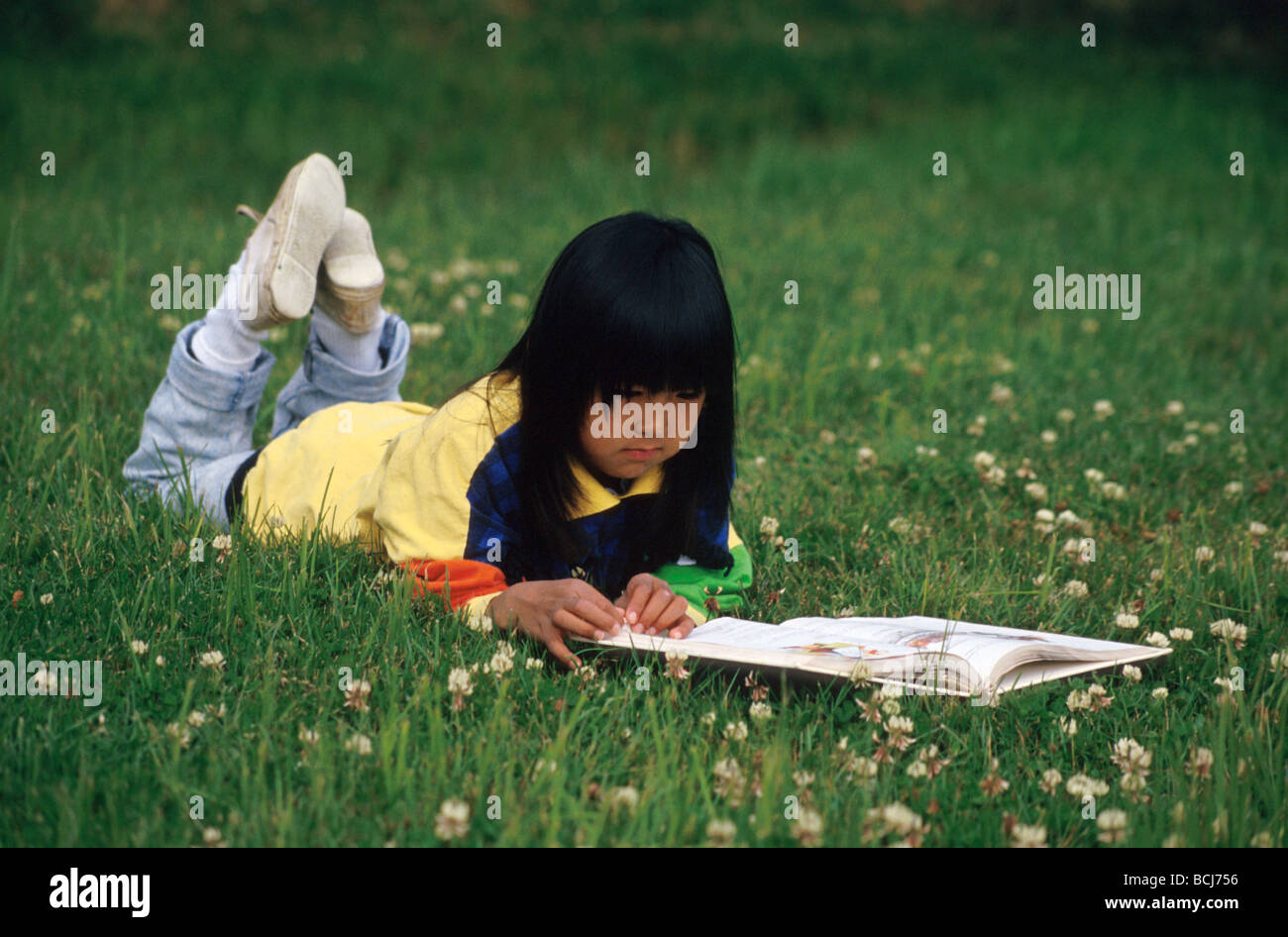 Alaskan native girl hi-res stock photography and images - Alamy
