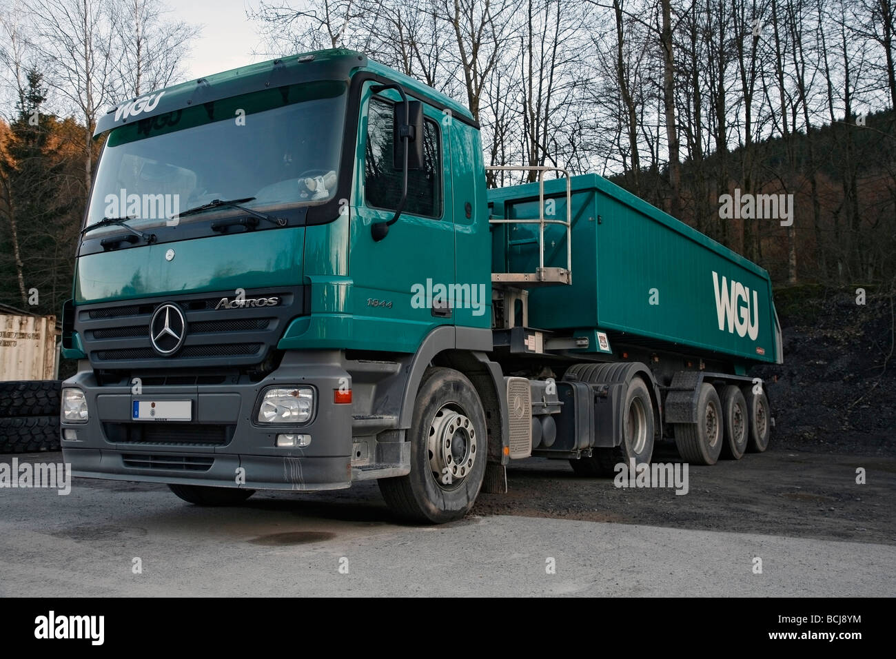 Artic Lorry Stock Photos & Artic Lorry Stock Images - Alamy