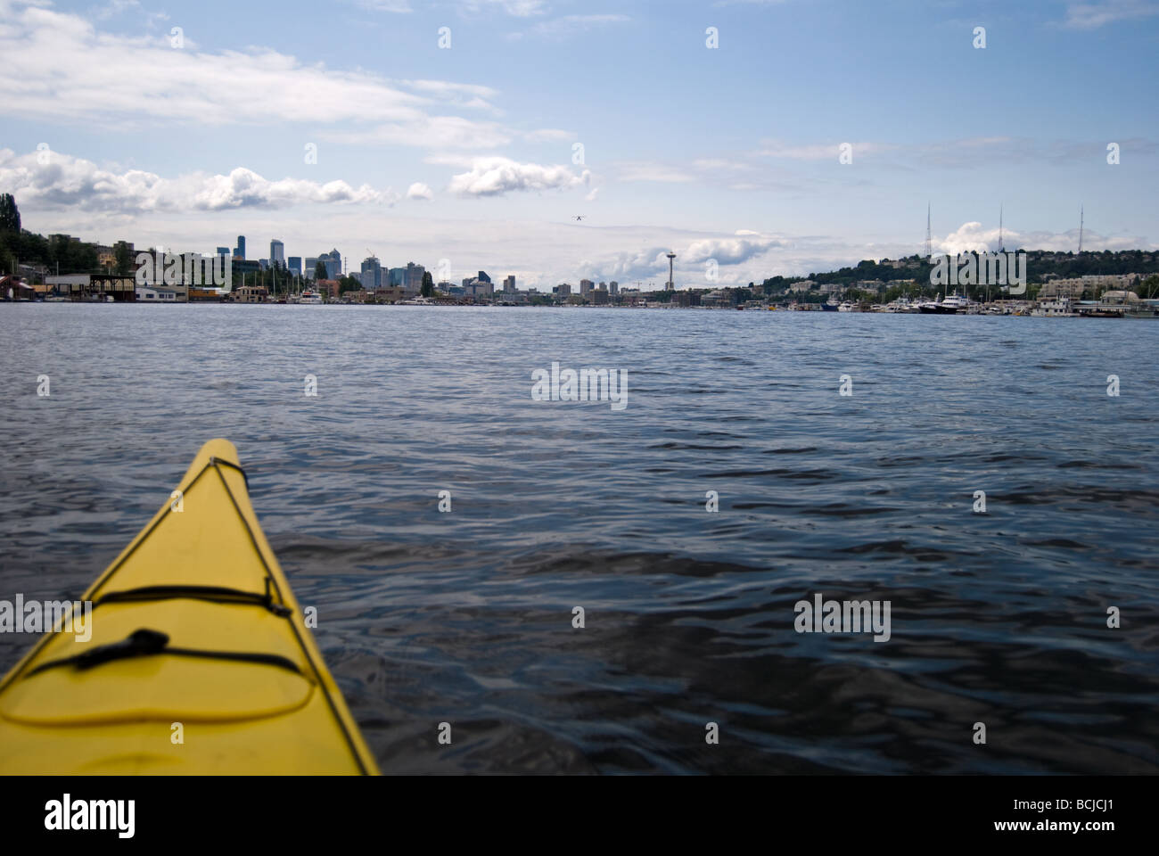 Kayaking in Seattle's Lake Union Stock Photo - Alamy