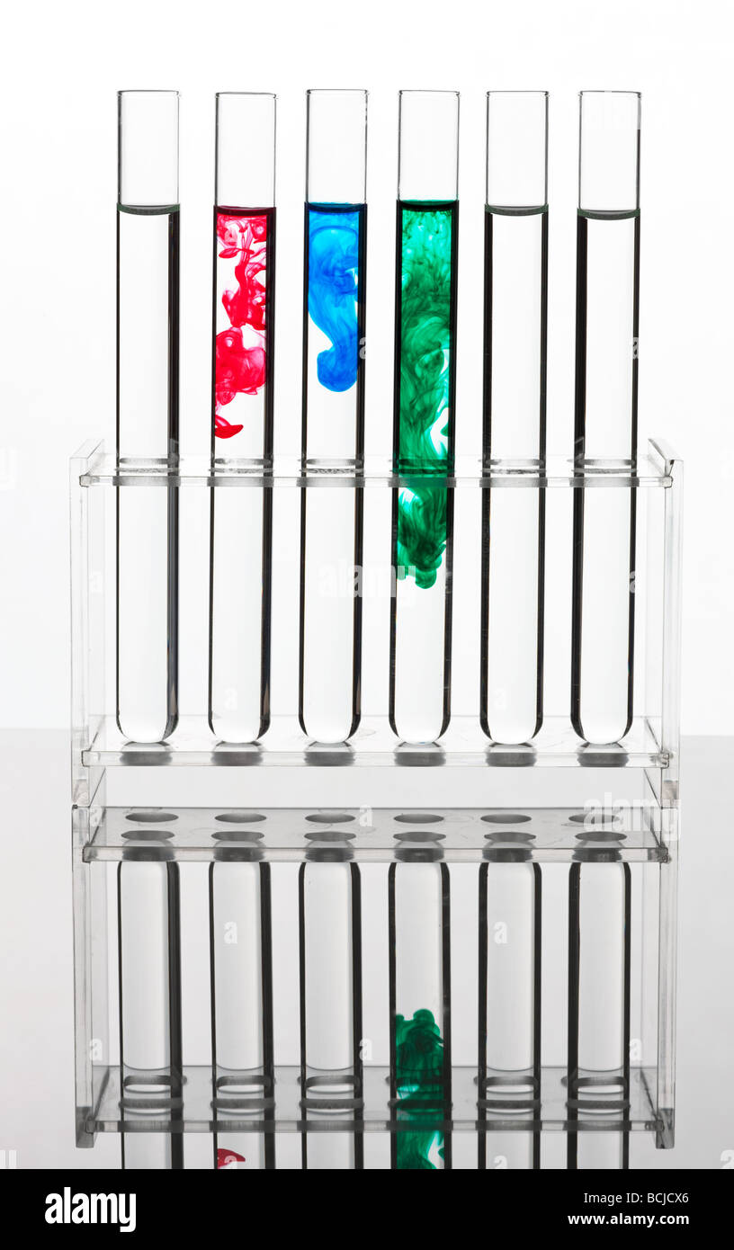 Experiments with laboratory glassware in chemistry Stock Photo - Alamy