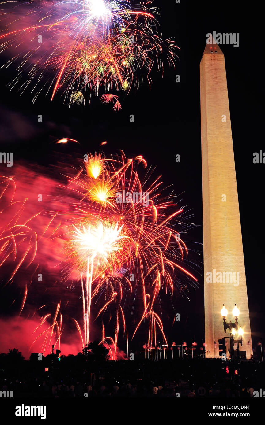 Washington dc summer fireworks hi-res stock photography and images - Alamy