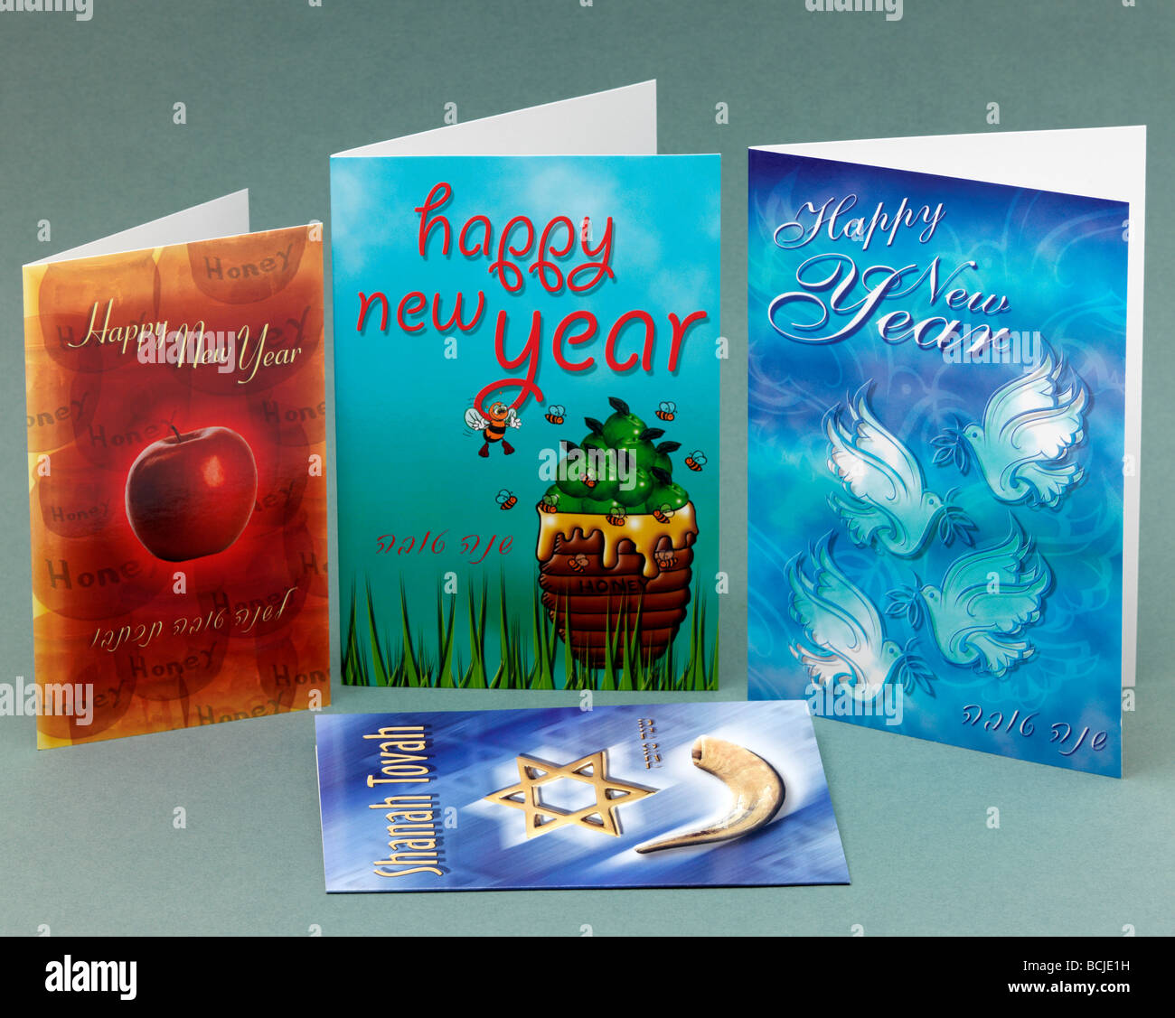 Rosh Hashanah Cards Jewish New Year Honey and Apples Traditionally ...