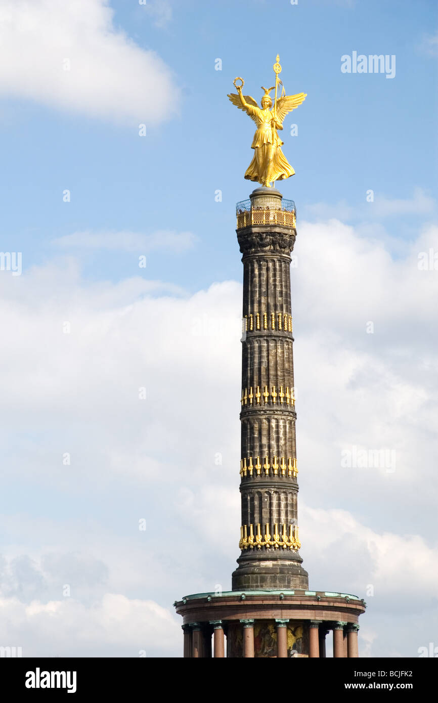 Pillar of angels hi-res stock photography and images - Alamy