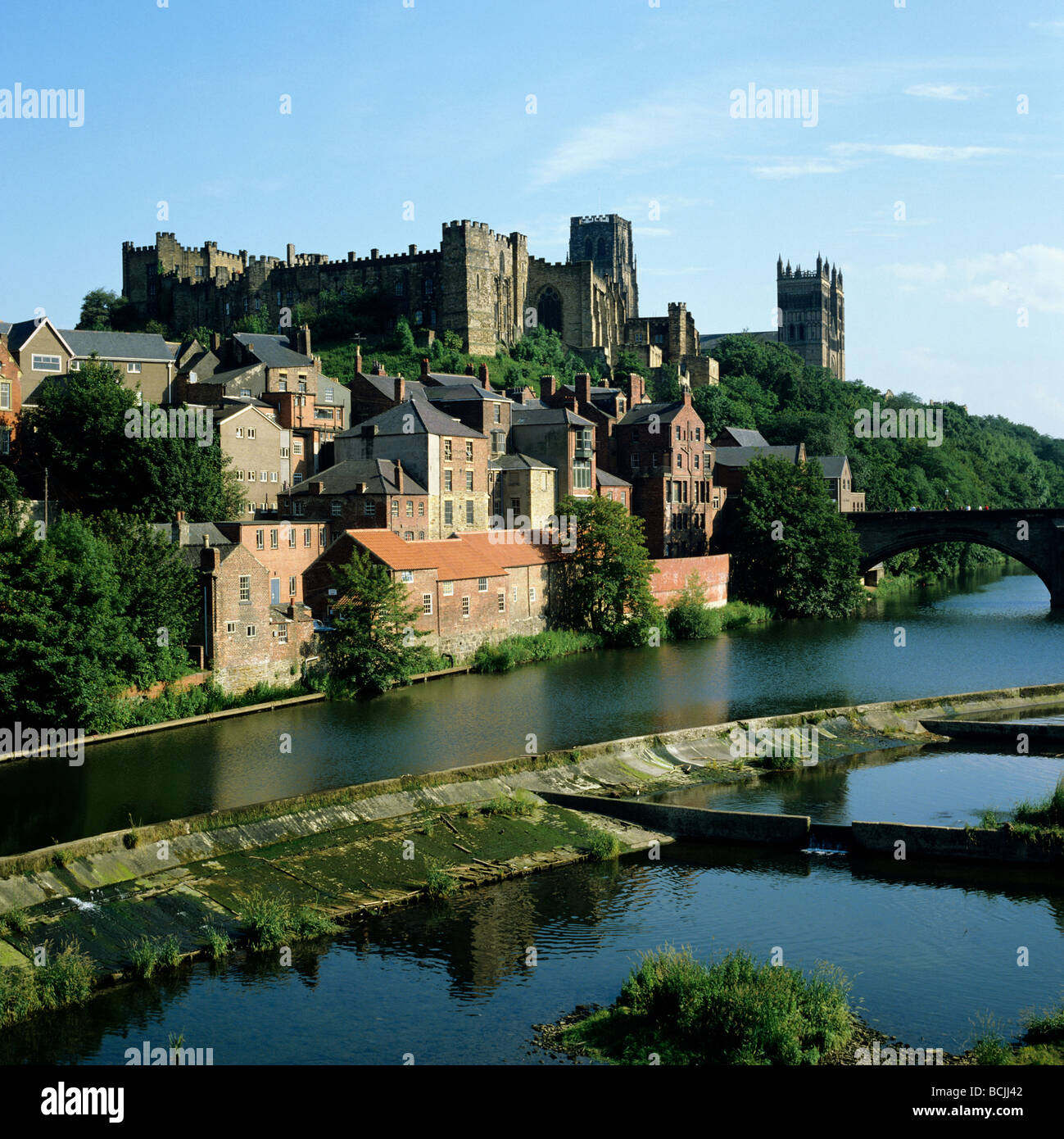 Durham castle cathedral overlooking river hi-res stock photography and ...