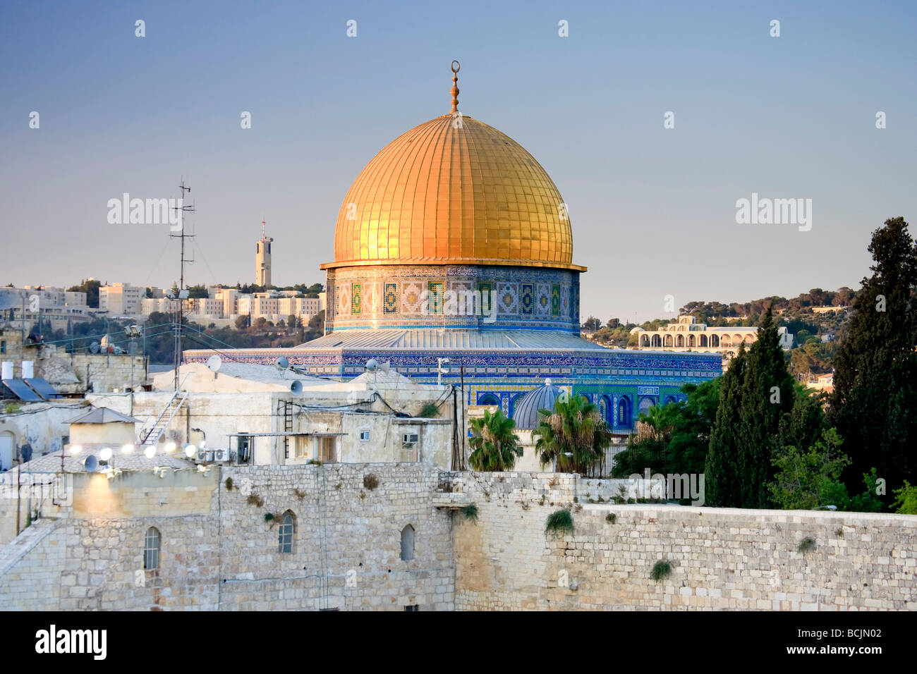 The western wall hi-res stock photography and images - Alamy