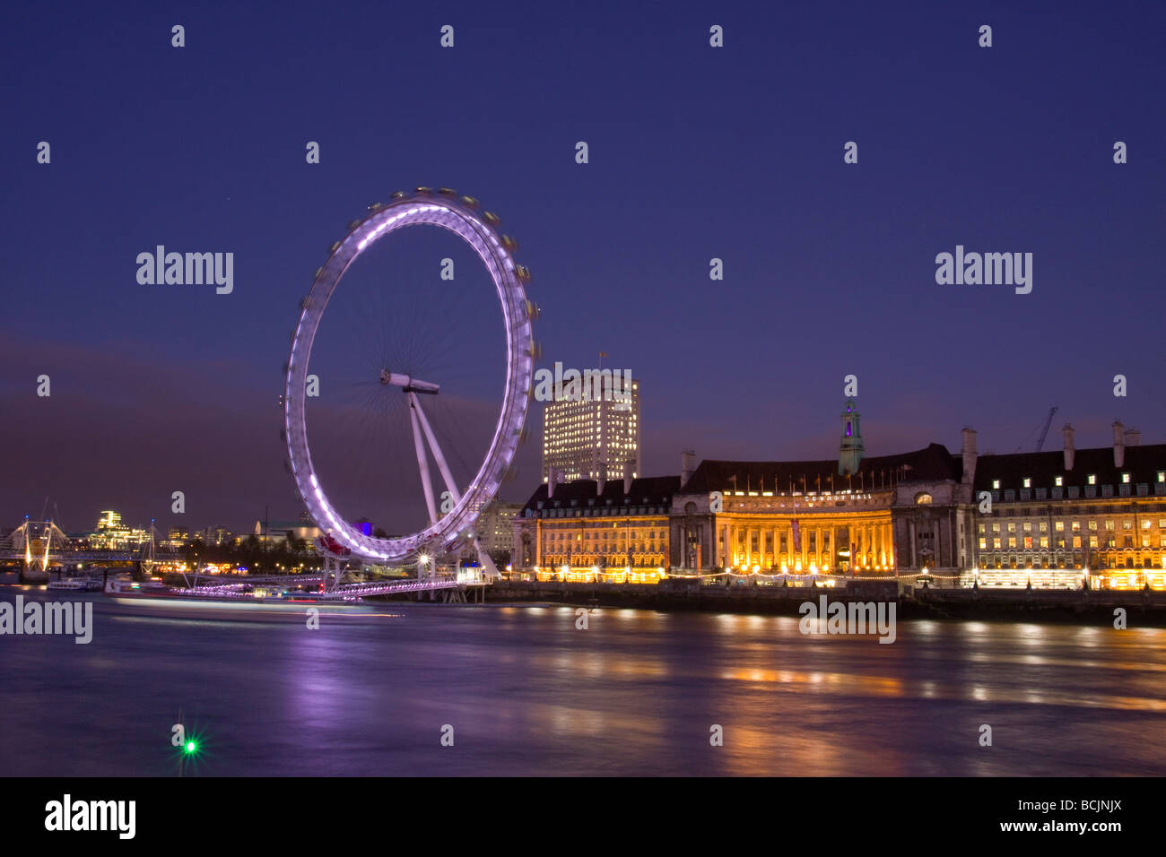 London england uk wheel hi-res stock photography and images - Alamy