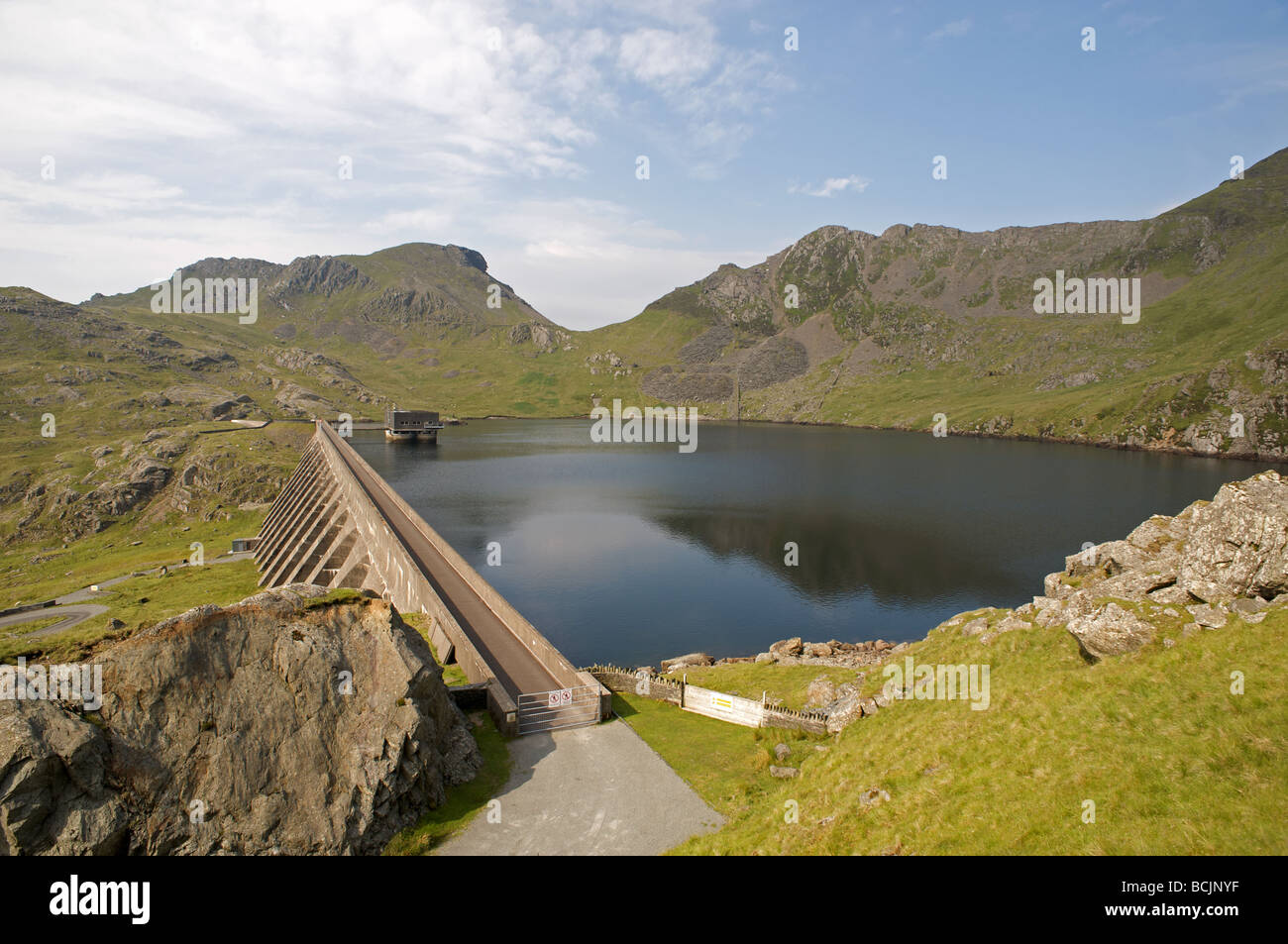 Llyn stwlan dam hi-res stock photography and images - Alamy