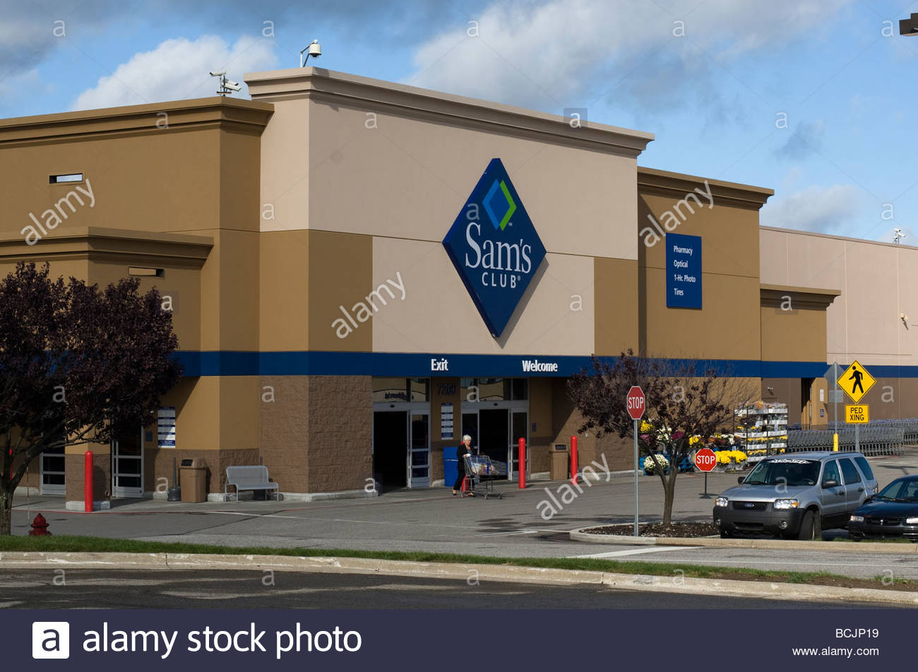 Walmart Pennsylvania High Resolution Stock Photography and Images - Alamy