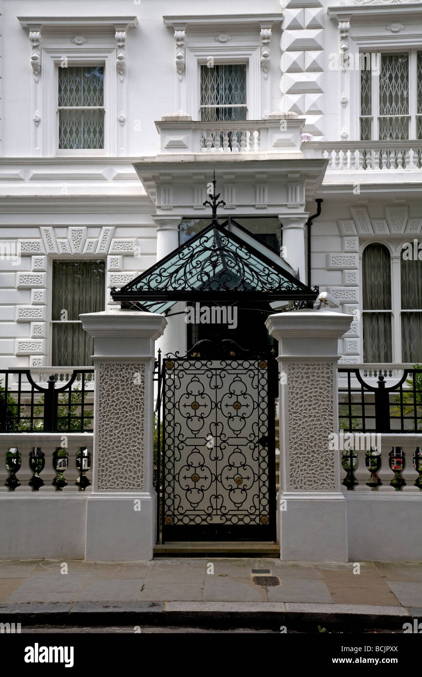 Number 17 The Boltons Chelsea London England Stock Photo - Alamy