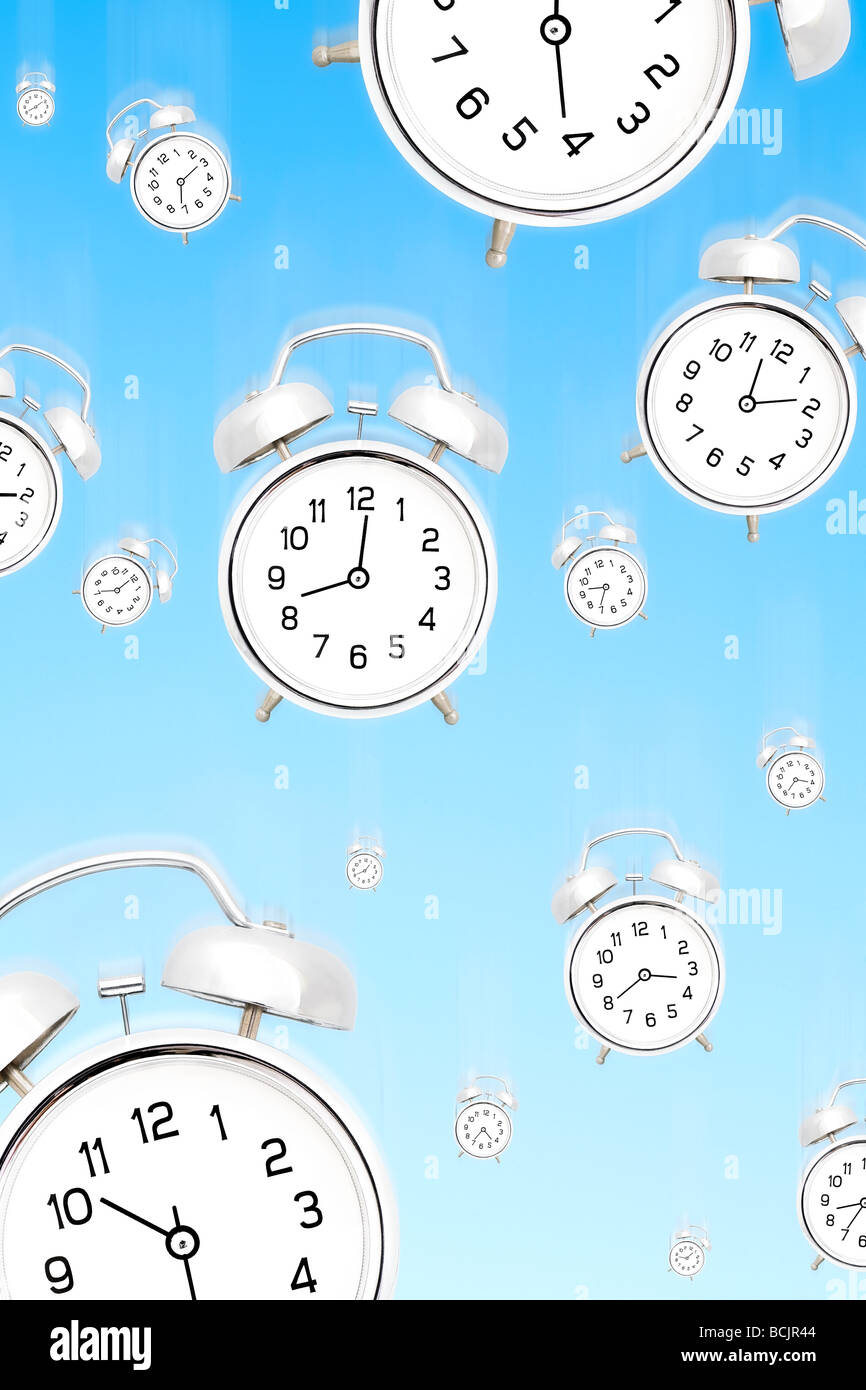Clocks time falling hi-res stock photography and images - Alamy