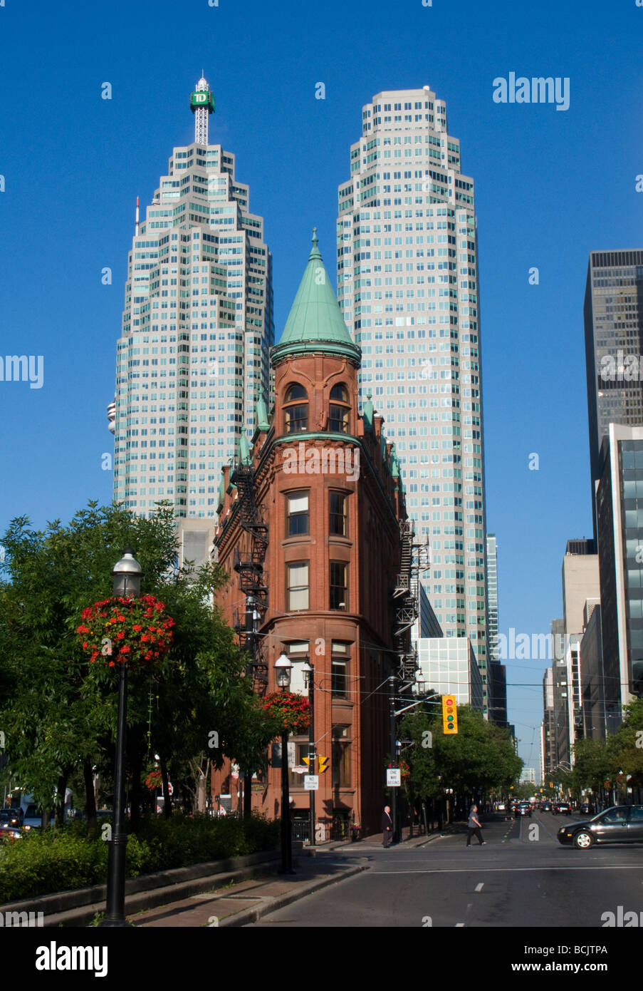 Toronto architecture hi-res stock photography and images - Alamy