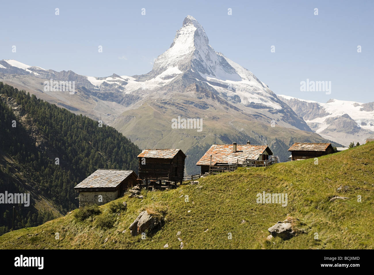 Hillside structure hi-res stock photography and images - Alamy