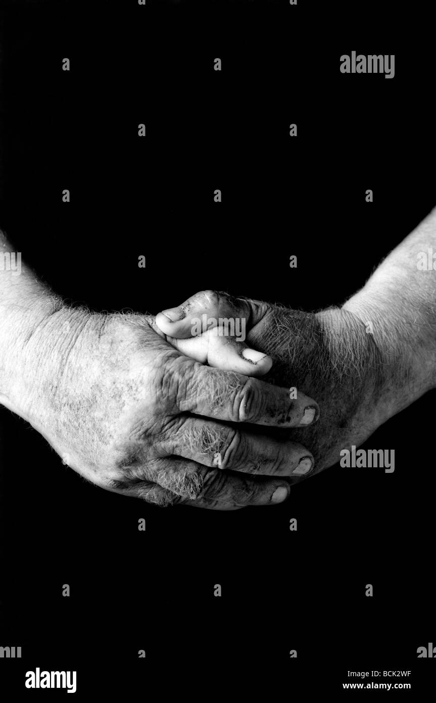 Dirty hands of a working man Stock Photo - Alamy