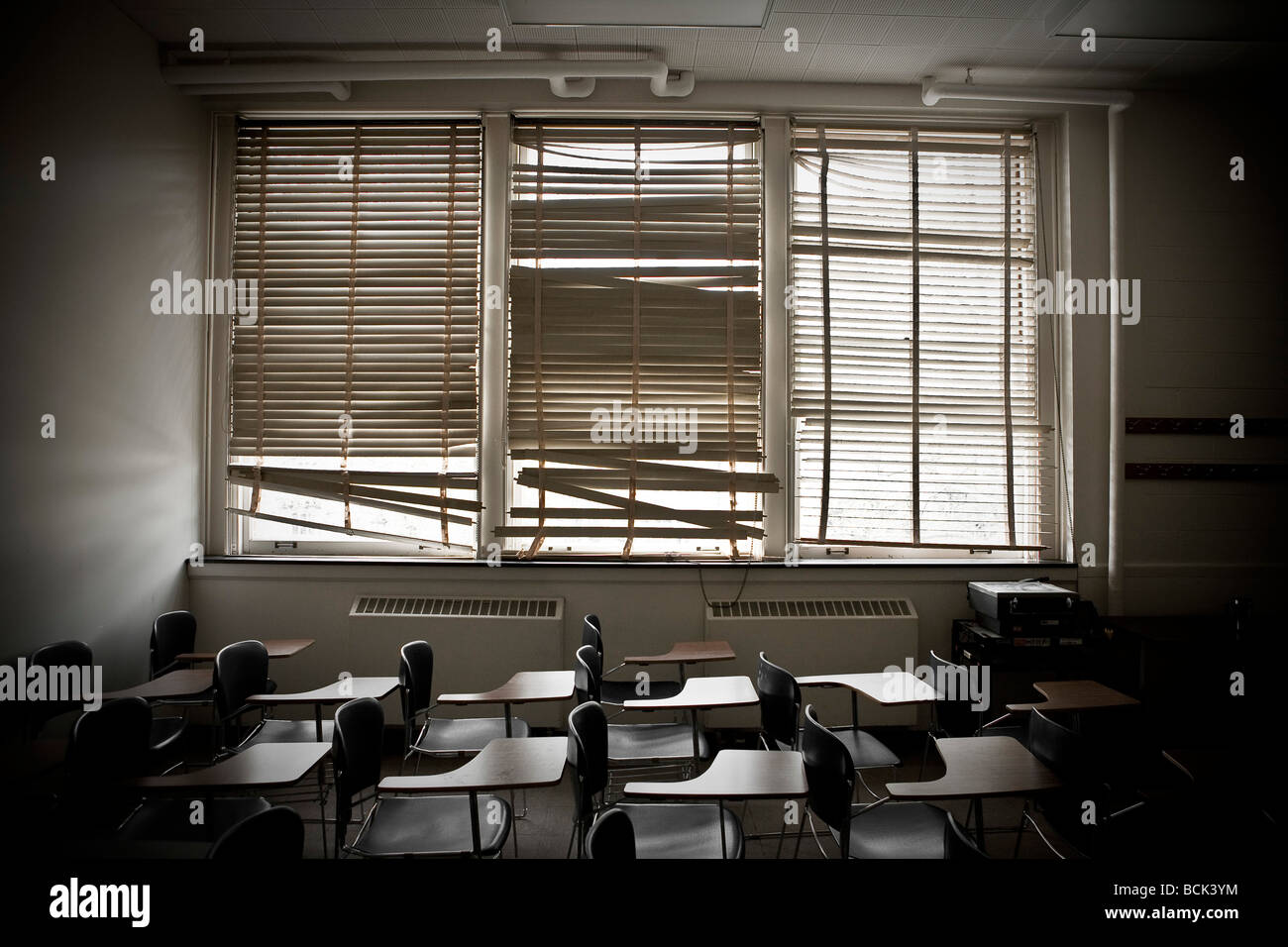 Old classroom with broken window blinds Stock Photo - Alamy