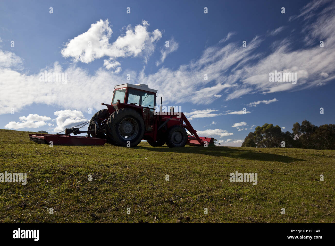 Massey fergusson tractor hi-res stock photography and images - Alamy