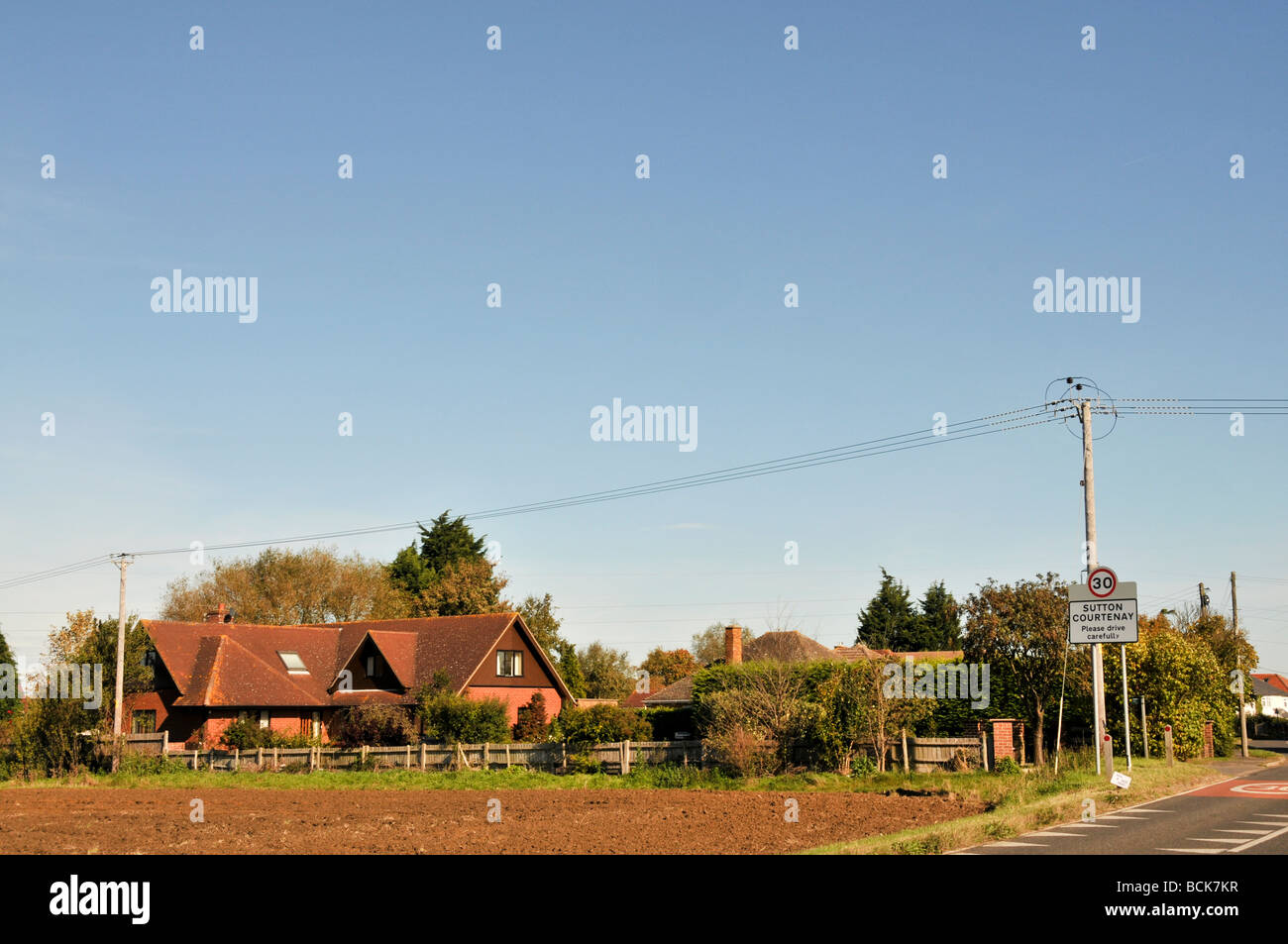 Sutton courtenay hi-res stock photography and images - Alamy