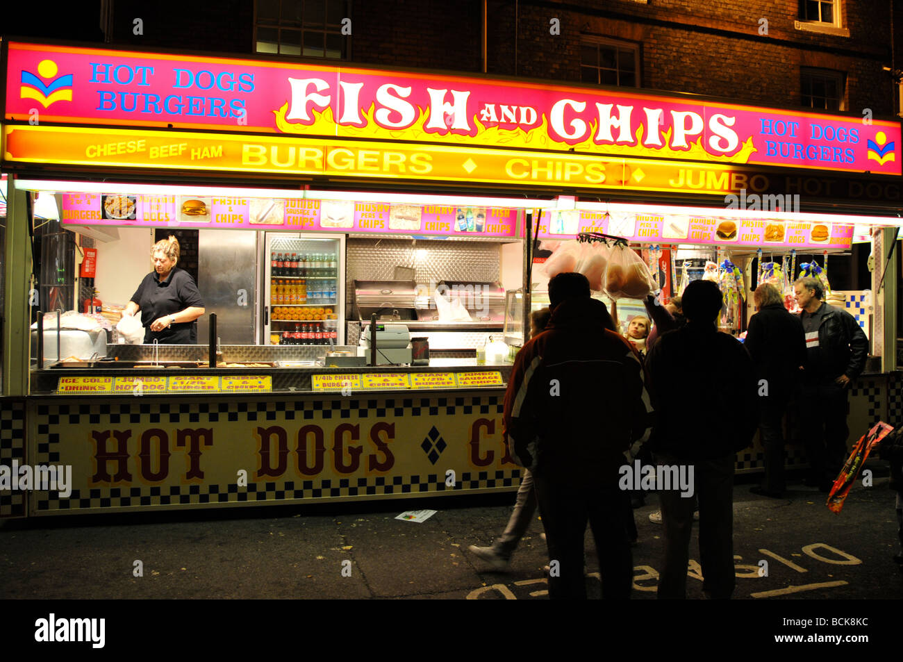 Fish stall uk hi-res stock photography and images - Alamy