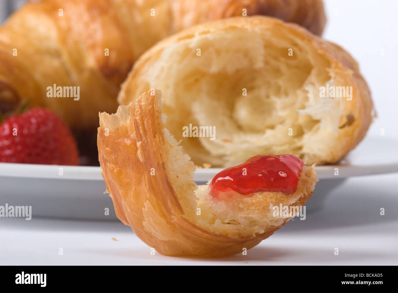 Curved croissant hi-res stock photography and images - Alamy