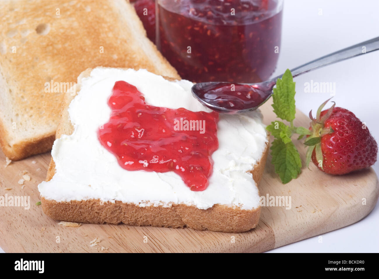 Blob of jam hi-res stock photography and images - Alamy