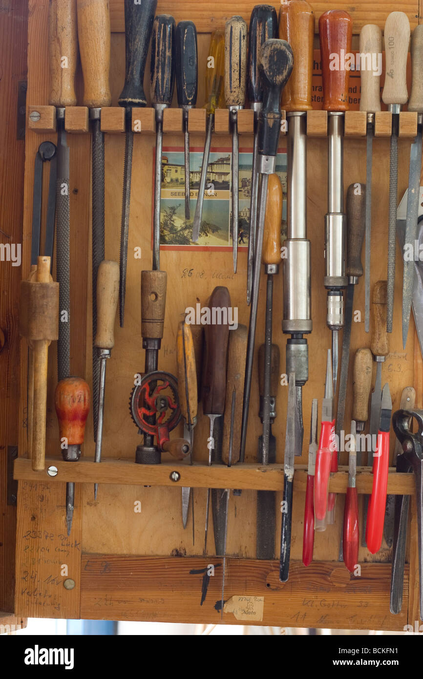 Tool chest hi-res stock photography and images - Alamy