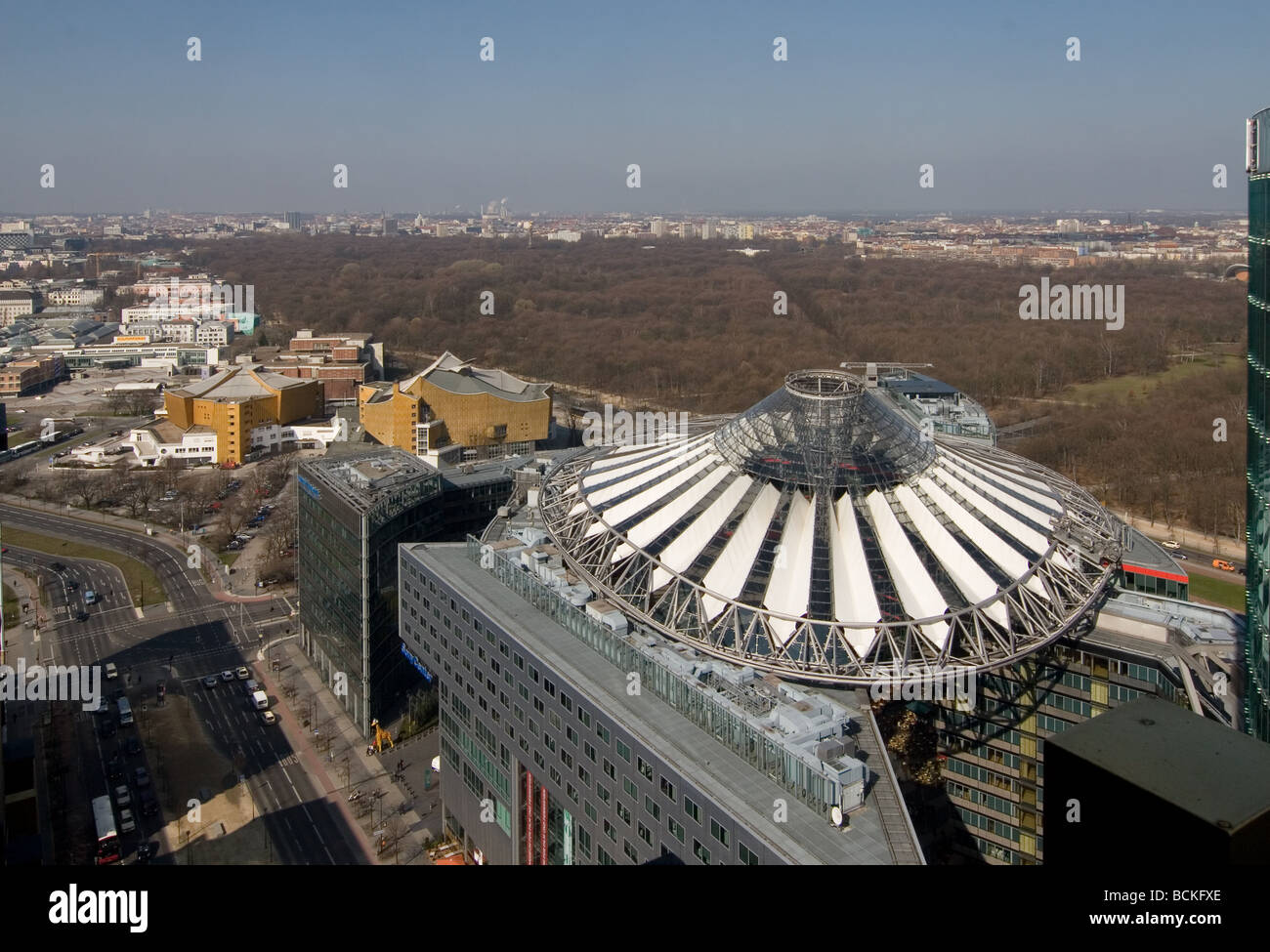 Sony center aerial hi-res stock photography and images - Alamy