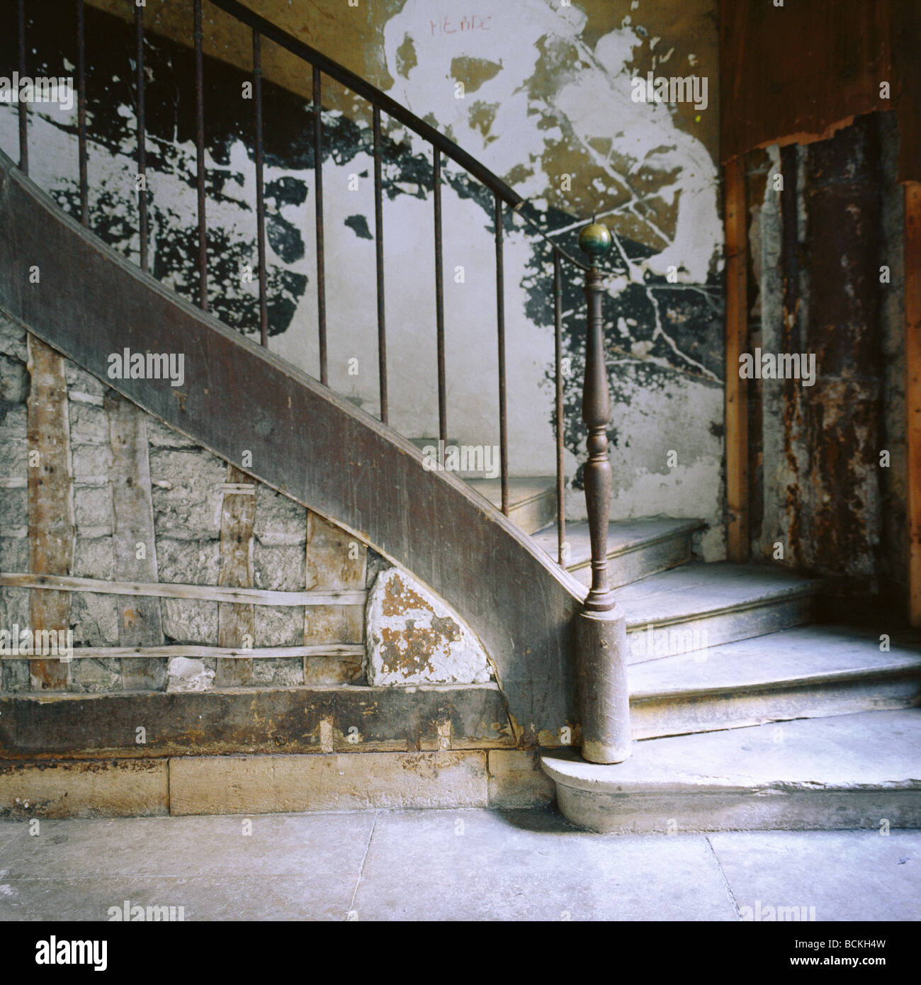 Unsanitary housing hi-res stock photography and images - Alamy