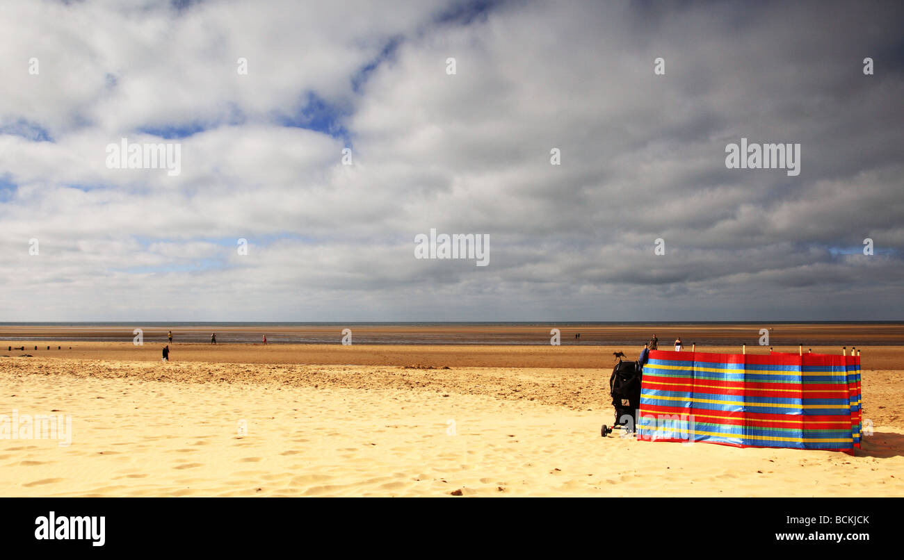 Windbreaker beach hi-res stock photography and images - Alamy