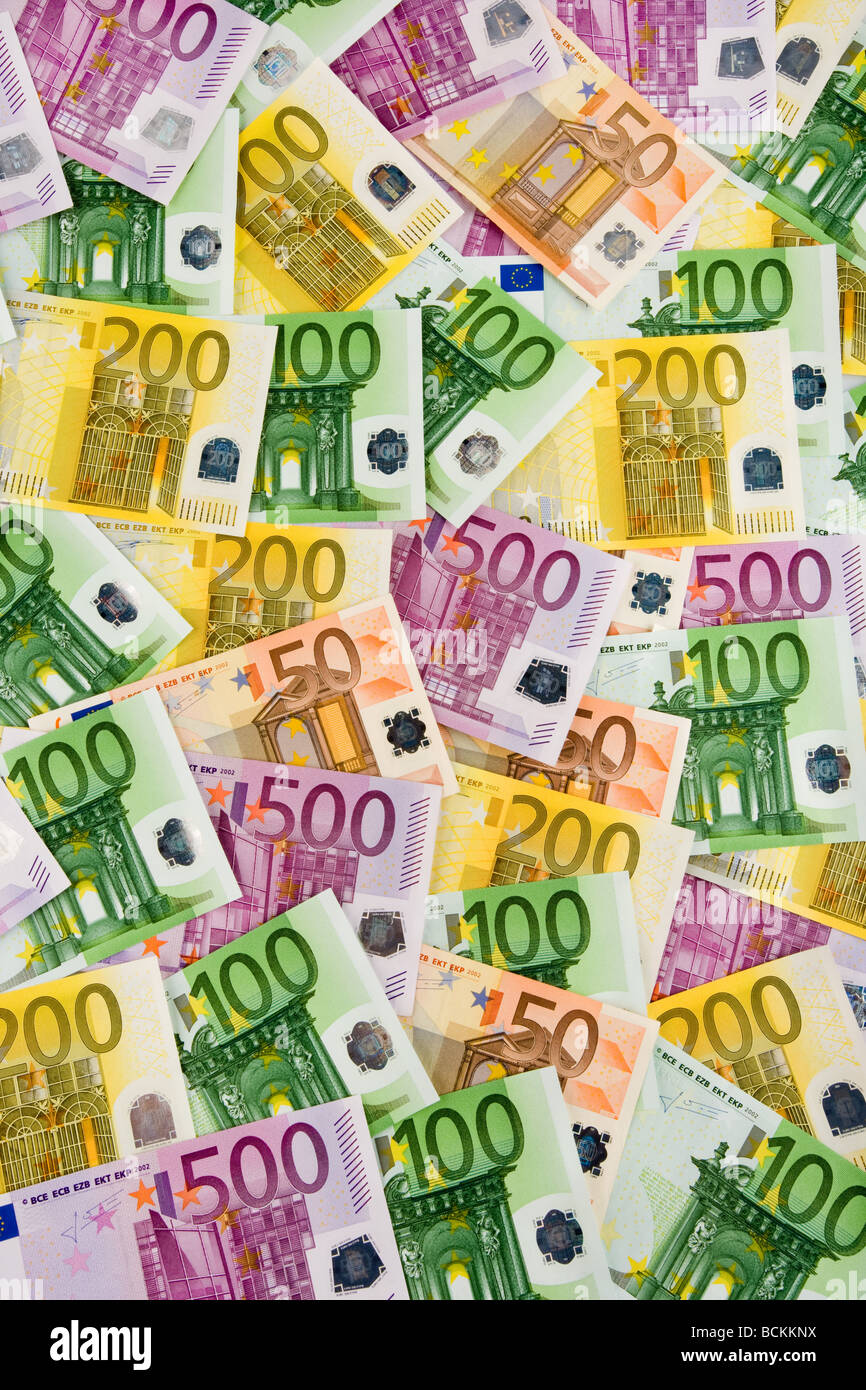 Banknotes of the European euro currency Stock Photo - Alamy