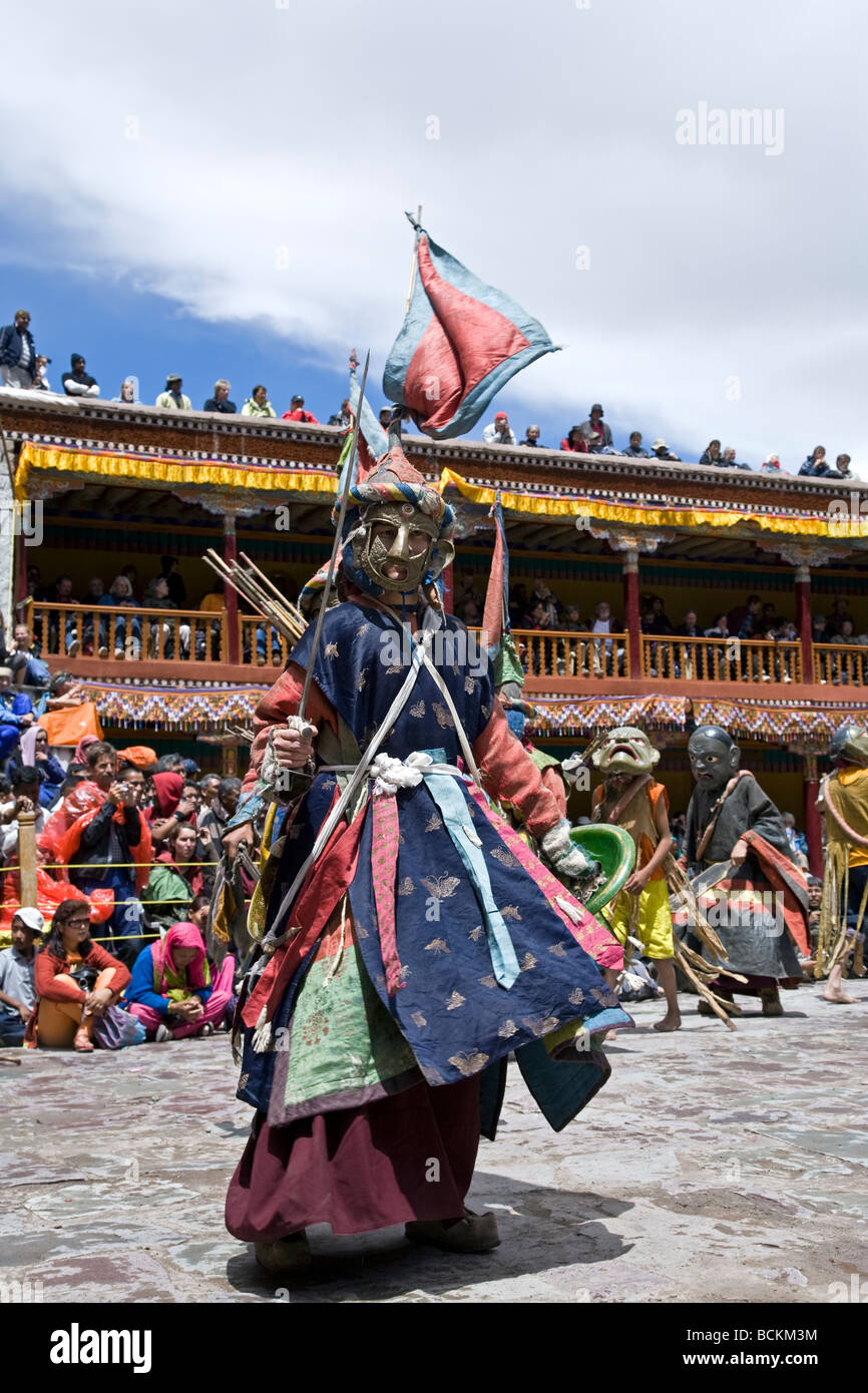 Buddhist monks dancing with traditional costumes. Hemis Gompa festival ...