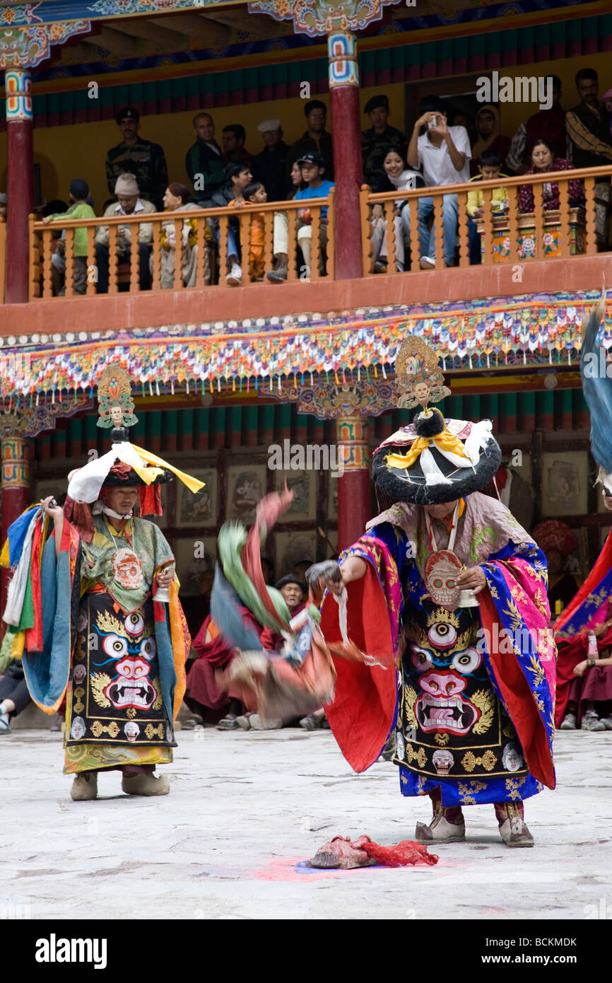 Buddhist monks dancing with traditional costumes. Hemis Gompa festival ...
