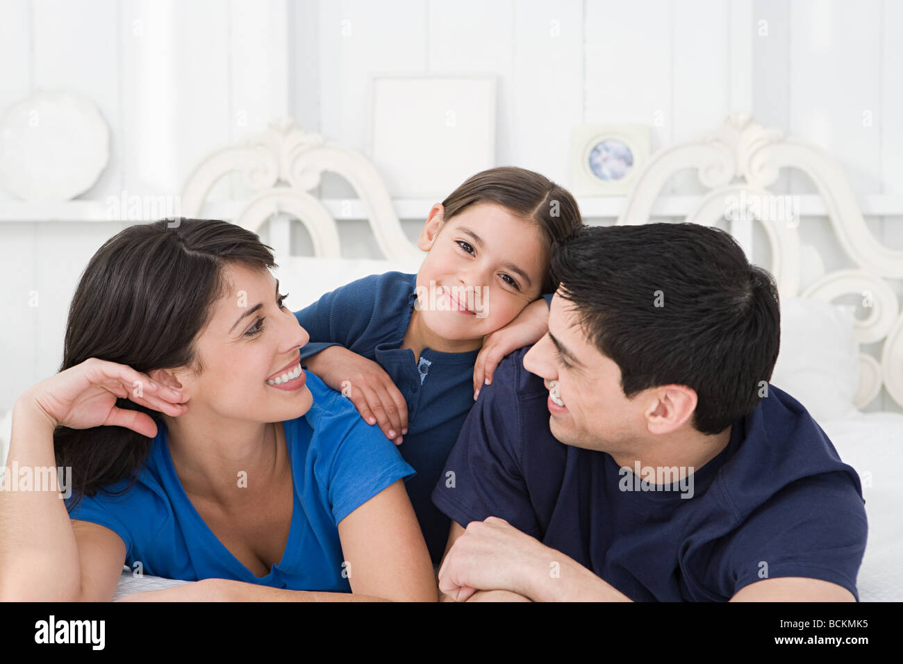 ortrait of hispanic parents and daughter Stock Photo - Alamy