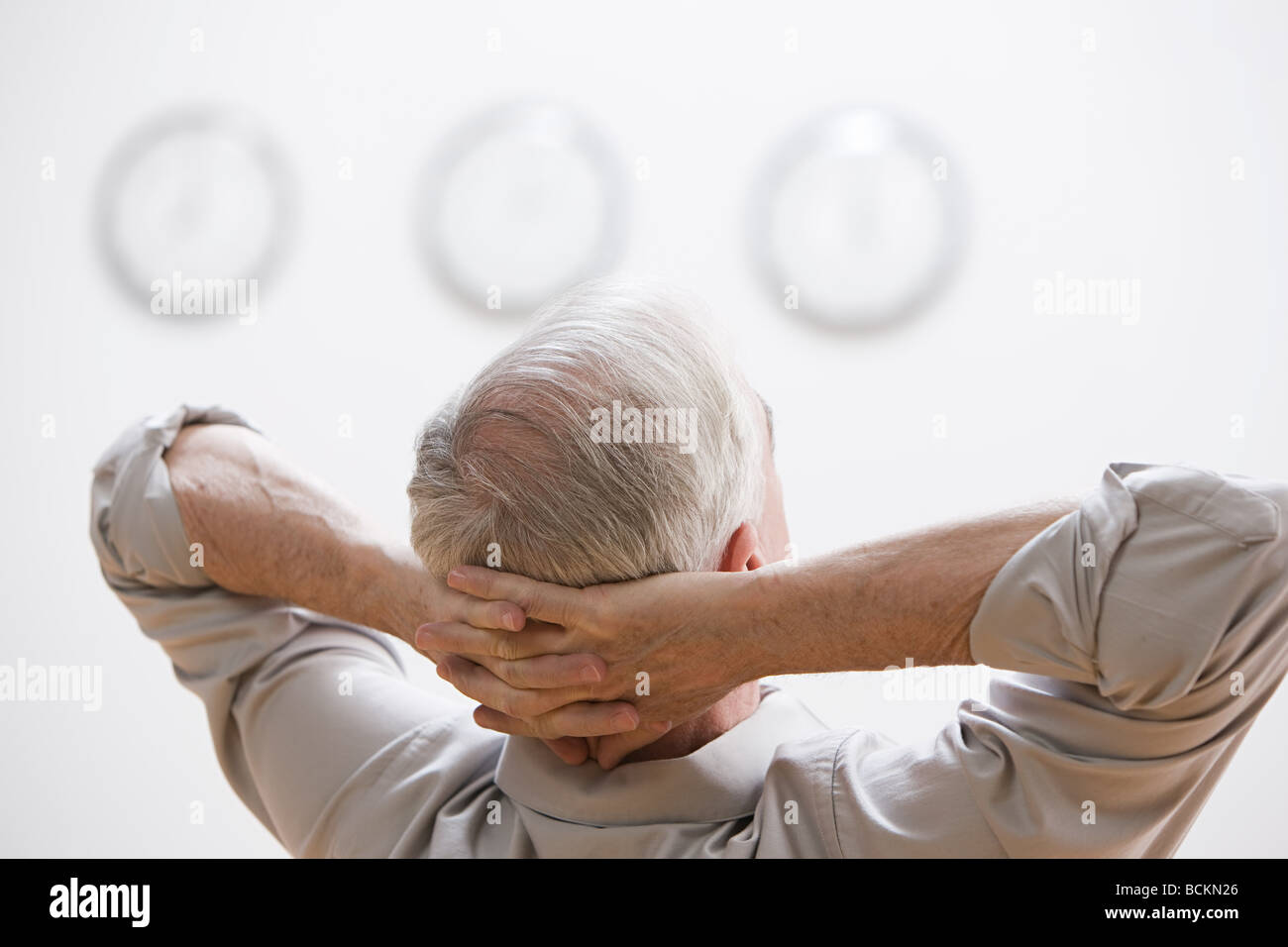 S behind head hi-res stock photography and images - Alamy