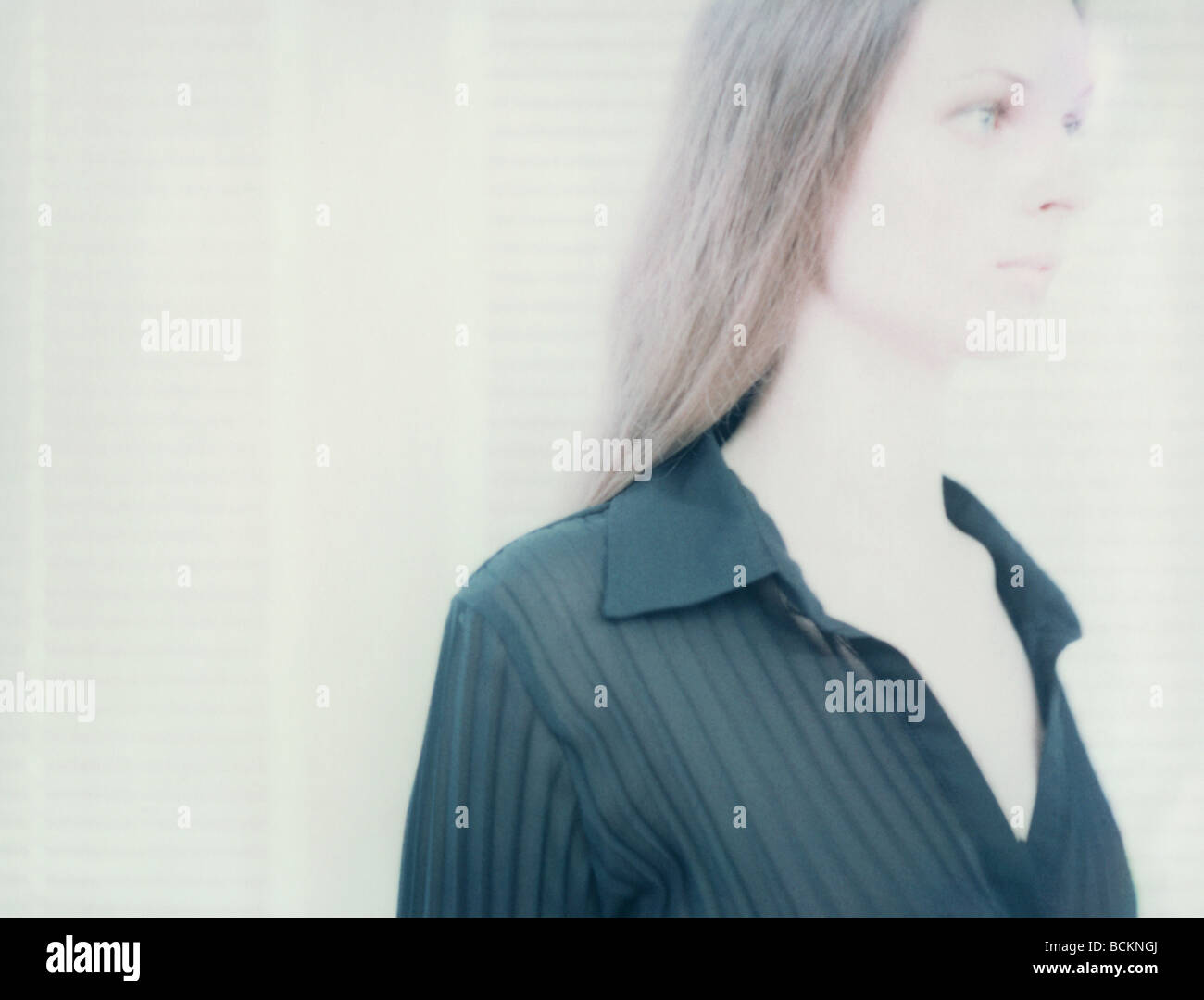Woman neck turning head hi-res stock photography and images - Alamy
