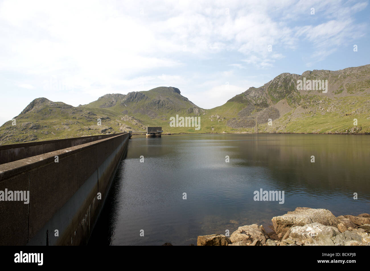 The upper reservoir (Llyn Stwlan) and dam of the Ffestiniog pumped ...