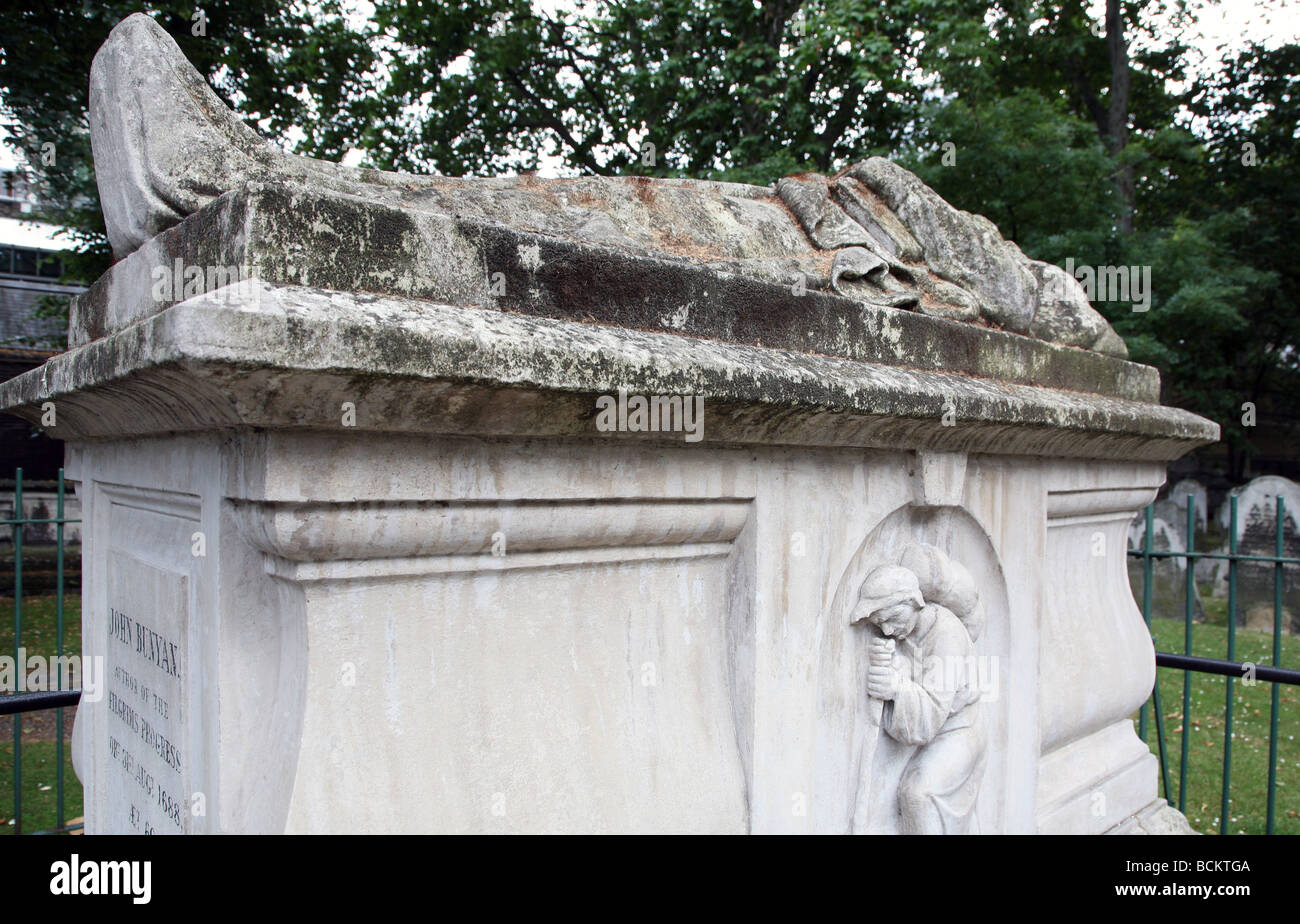 John bunyan grave hi-res stock photography and images - Alamy