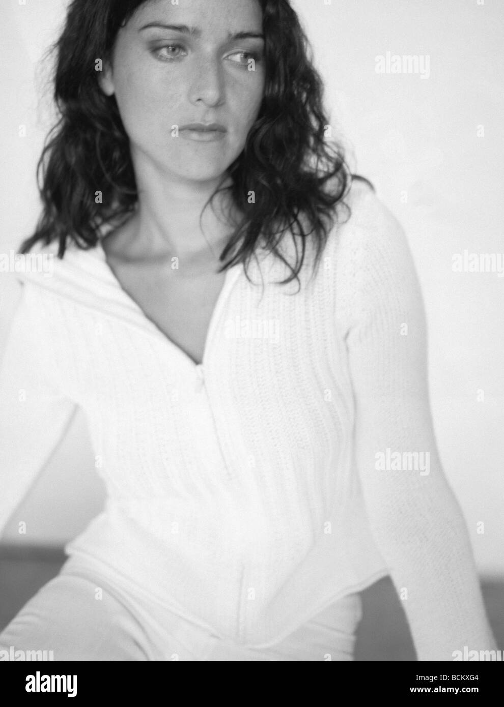 Woman sitting, portrait, b&w Stock Photo - Alamy